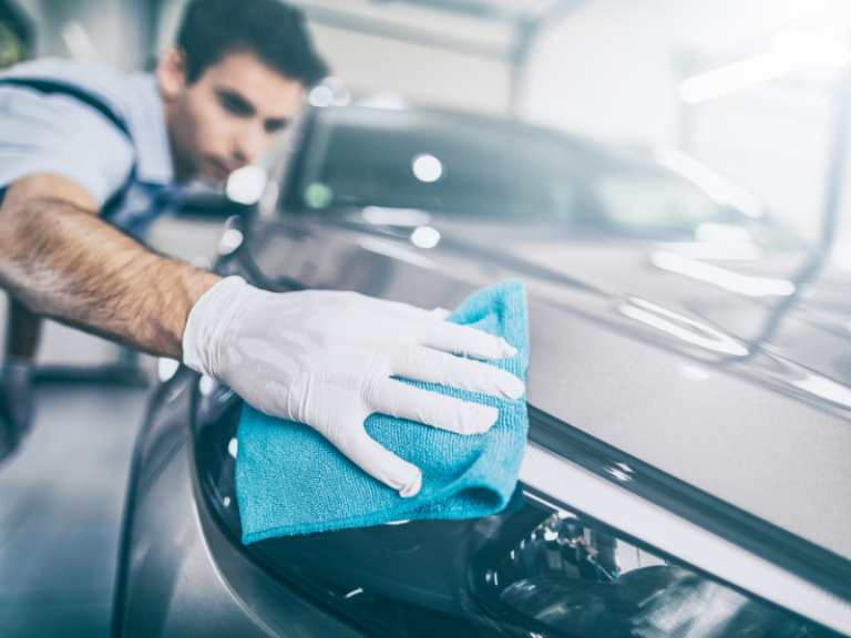 Como Aplicar Verniz Automotivo? Confira 4 Passos Essenciais!Blog da Anjo